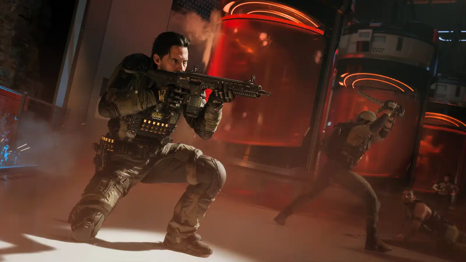 Unleash the Lockwood MK2: Best Equipment for Warzone Domination